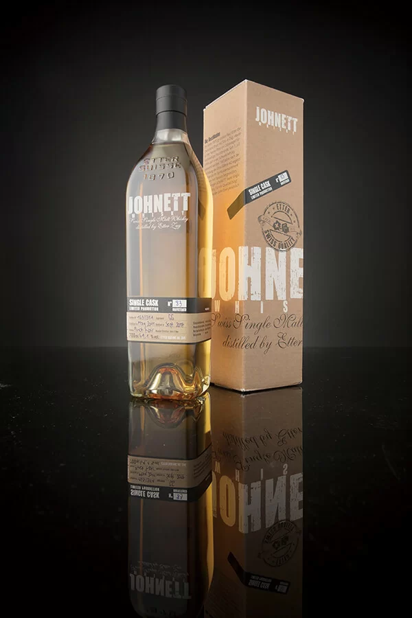 飲到世界盡頭 瑞士山區威士忌Johnett Single Malt Whisky – MingWatch HK